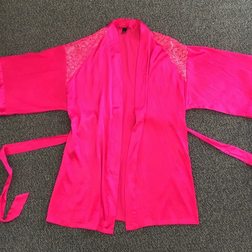 Victorias Secret Hot Pink Robe - Gem